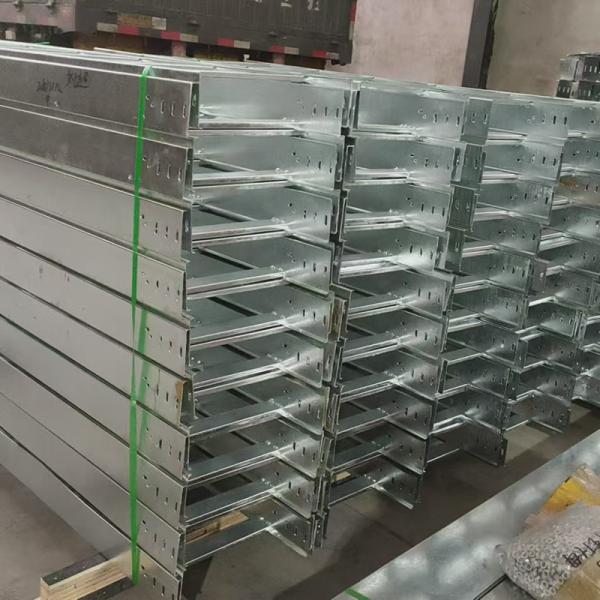Quality Galvanized Ladder Type Cable Tray Low Maintenance And Wall Mounted Installation for sale
