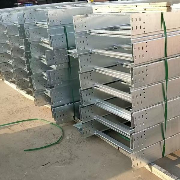 Quality Galvanized Ladder Type Cable Tray  Low Maintenance And Wall Mounted Installation Method for sale