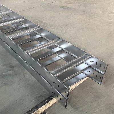 Cina Buona ventilazione Scala tipo vassoio per cavi Alta resistenza alla corrosione 50 mm-1000 mm in vendita