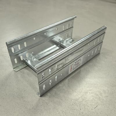 Cina Resistenza al fuoco non infiammabile Zinc Metal Cable Tray 50mm-1000mm Resistenza alla corrosione in vendita