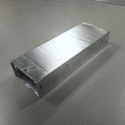 Cina 1000 mm- 50 mm vassoio di cavi galvanizzati per installazioni interne/esterne in vendita
