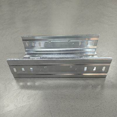 Cina Tastiera per cavi galvanizzati a caldo finita in argento spessore 1,0 mm-2,5 mm Capacità di carico pesante in vendita