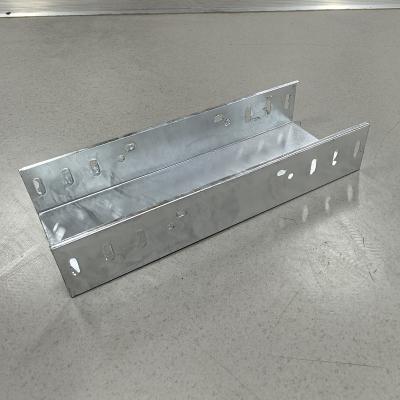 Cina Cable tray di immersione a caldo zincato resistente alla corrosione per impianti pesanti in vendita