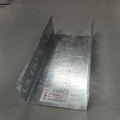 Cina Cable tray galvanizzato a caldo resistenza alla corrosione elevata e non infiammabile per il pavimento montaggio muro montaggio in vendita