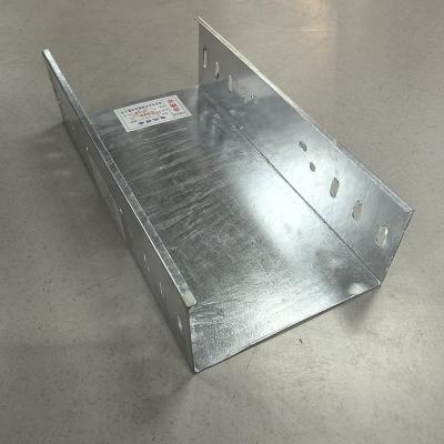 Cina Cable tray galvanizzato a caldo resistenza alla corrosione elevata e non infiammabile per il pavimento montaggio muro montaggio in vendita