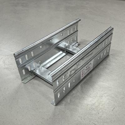 Cina Cable tray galvanizzato a caldo con design non infiammabile e capacità di carico pesante in vendita