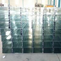 China Screws Installation Galvanized Wireway Cable Tray Strong Durable Easy Install Wall Mounted 30-500mm Side Rail for sale