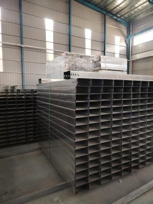 China 400×200mm Fully Enclosed Trough Cable Tray, Customizable Hot-Dip Galvanized Cable Trunking for Electrical Cable Routing & Management for sale