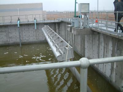 China Factory Sell Maintenance-free Rotary SBR CAST  Decanter For  STP ,ETP, WWTP for sale