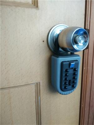 China Original Portable Key Storage Box , Zinc Alloy Push Button Key Lock Box for sale