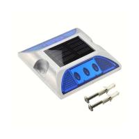 China Solar LED Road Studs 20T Load Capacity IP68 Waterproof 105x105x23mm High Brightness for sale