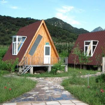 Cina Case minuscole prefabbricate dell'hotel con la cupola della tenda campeggio di estate/della finestra di vetro in vendita