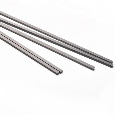 China HRA 91.9 Tungsten Carbide Rods , K30 Carbide Wear Strips 3800 TRS for sale