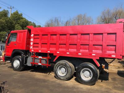 Cina Autocarro con cassone ribaltabile della seconda mano di HOWO 375 RHD/colore rosso della trasmissione manuale gomme di LHD 10 in vendita