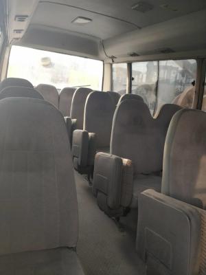 Cina Il sottobicchiere di lunghezza Buses7.50R16 Tiro 30 della seconda mano di Toyota dei 7 tester mette il motore a sedere 1HZ in vendita