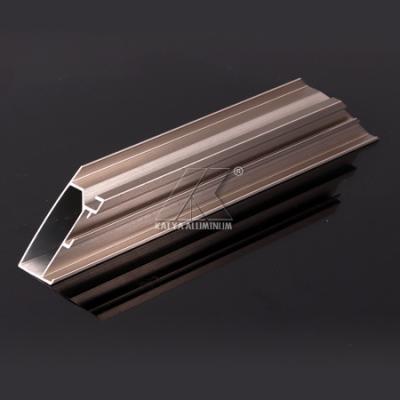 China Het zilveren Matte Profiel van de Aluminiumlegering Kader van de 6000 Reeksen het Duurzame Decoratie Te koop
