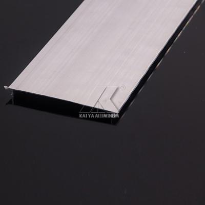 Cina Profilo di alluminio dell'estrusione dell'OEM Windows della fascia di bordo di iso di rivestimento del mulino in vendita