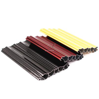 Cina High Quality 6063-T5 Customized Color Aluminum Roller Shutter Slat Profile in vendita