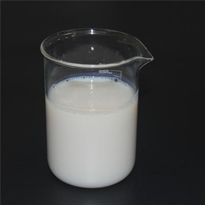 China Melkachtige Witte Doorzichtige Vloeibare styreen-Acrylcopolymeeremulsie r-309 voor Afwerkingsolie Op basis van water Te koop