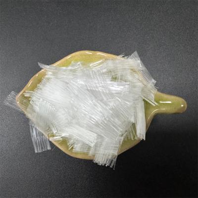 China Fibra de malla de PP resistente a las grietas para el reforzamiento de hormigón y motor en venta