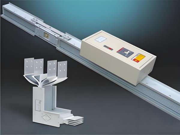 Quality Waterproof Busduct Electrical 2500A-4000A Busbar Trunking Vertical Or Horizontal for sale