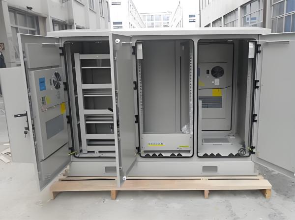 Quality Three Compartment Outdoor Battery Cabinet IP65 Battery Energy Storage for sale