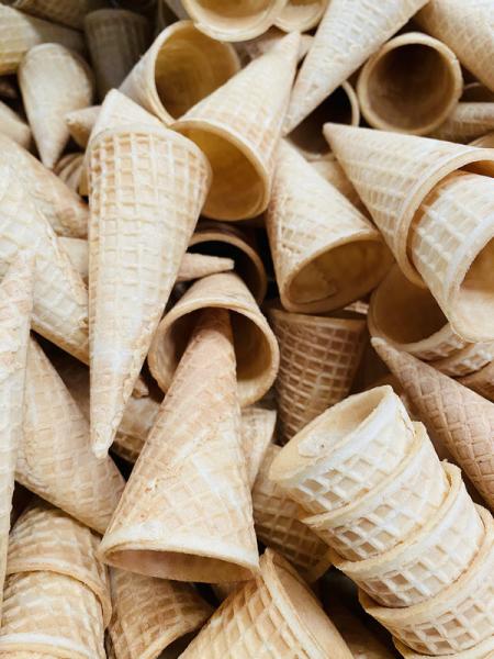 Schneider 2500pcs/h Automatic Ice Cream Cone Machine For Making Raw Sugar Cane Easy Operate