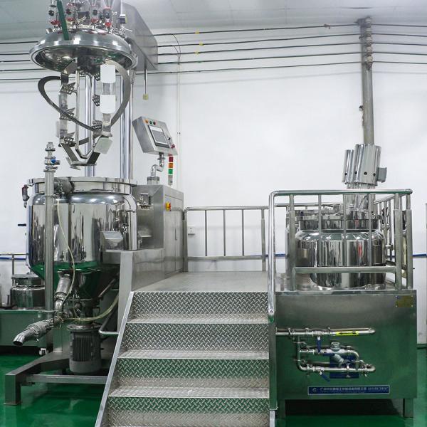 Quality 110V/220V/380V Cosmetic Emulsifier Mixer Machine Customized Power for sale