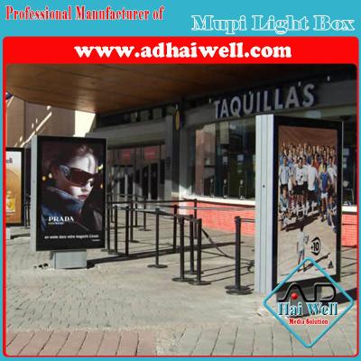 China Bus Shelter Side Mupi Scrolling Light Box for sale