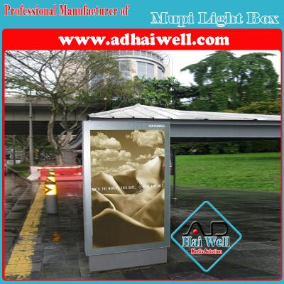 China High quality Led Digital Sign Billboard of mupi light box for bus shelter for sale