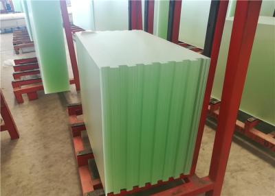中国 模造された太陽PVガラス、超白く低い鉄によって強くされるガラス91.7%の伝送 販売のため