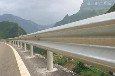 China Road Safety Guardrail  Pre Engineered Steel Buildings Country Road Bridge Guardrail for sale