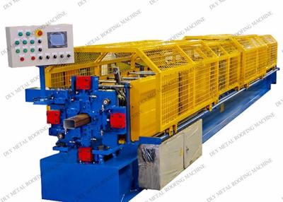 Cina Rotolo del tubo dell'incanalamento dello SpA che forma la discesa di colata della macchina 380v che forma macchina in vendita