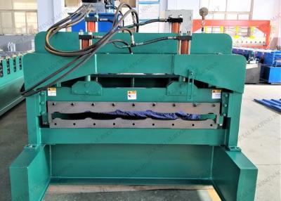 Cina rotolo delle mattonelle di punto 15kw 14 che forma la macchina del tetto del metallo della macchina 5000mm in vendita