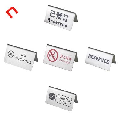 China Wholesale Custom Printing Stainless Steel Metal Stand Desk Top No Smoking Sign For Restaurant for sale