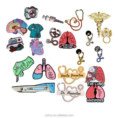 China Custom 3D Customizable Embossed Doctor Medical Brooches Enamel Medical Symbol Caduceus Stethoscope Organ Heart for sale