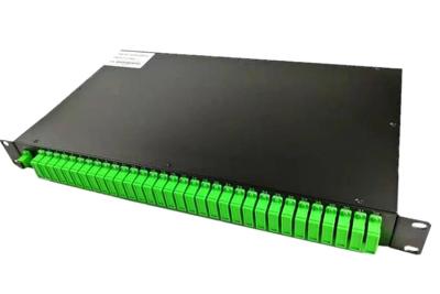 China Green Black 1X32 Rack Mounted Fiber Optic Plc Splitter With SC APC Fiber Adapters for sale