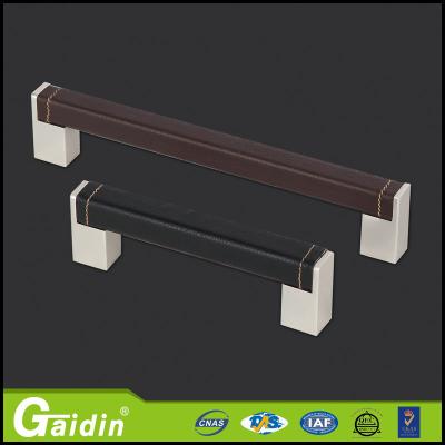 China bathroom drawer foshan hardware 128mm fashional design economy aluminum cabinet handle for sale