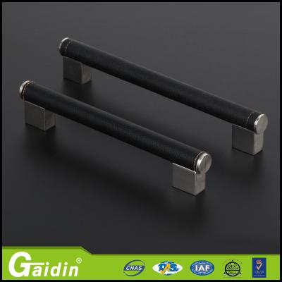 China bathroom drawer foshan hardware shining electrophoresis economy aluminum cabinet handle for sale