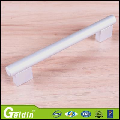 China best quality aluminum alloy furniture handle wardrobe drawer door handle for sale