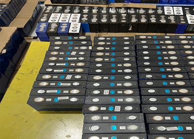 China Off Grid Solar Ground Mounted Pv Systems 48V 200ah 300ah 1000W 3000W Solar Pv Mounting Systems for sale