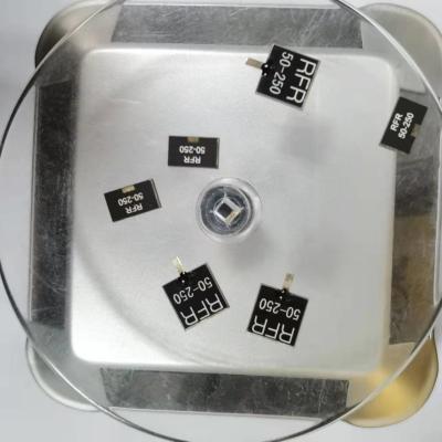 China Al2O3 50 Ohm 250w Chip Terminations 9.5mmx9.5mm van BeOaln Te koop