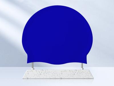 China Gorro de natación de silicona con colores de logotipo personalizables, 17 colores en stock, personalización flexible, producción rápida en venta