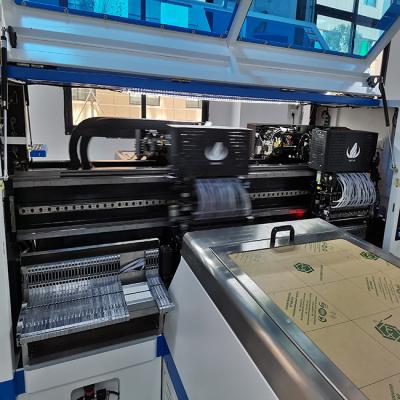 Cina Doppia striscia del motore LED che fa macchina 500000CPH con il doppio modulo in vendita