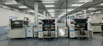 Cina Piccole scelta di alta precisione delle componenti del chip 0201 e macchina del posto in vendita