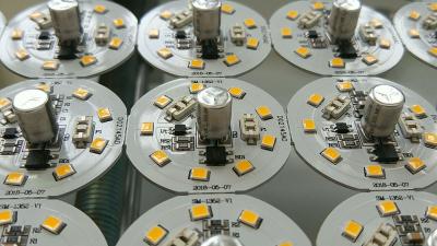 China 40000 CPH Mounting Speed Led Bulb Making Machine E5 PCB Length Width Max 500*350mm for sale