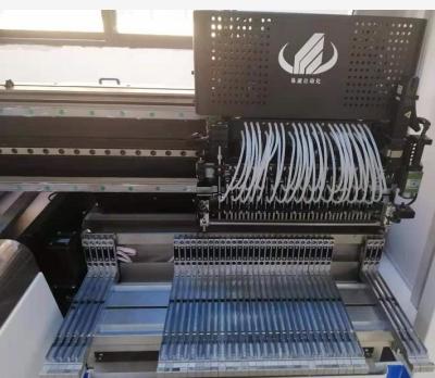 Cina una scelta di 17 ugelli della macchina fotografica di visione della luce di striscia e macchina ad alta velocità a quattro moduli principali del posto in vendita