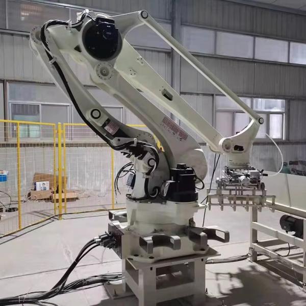 Quality Robot Stacker Equipped With Arm type Clamping For Stacking Bags Stacked Goods for sale