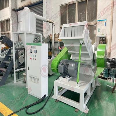 China SWP-800/1000 Waste Recycling Plastic PVC SPC WPC Flooring Sheet Board Tile Grind Crushing Machine for sale