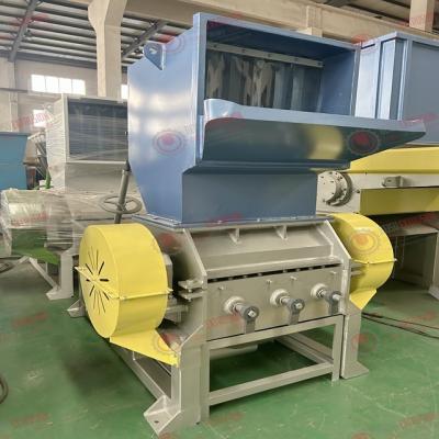 China T Series V Cut Type Waste Plastic Crusher For PC for sale